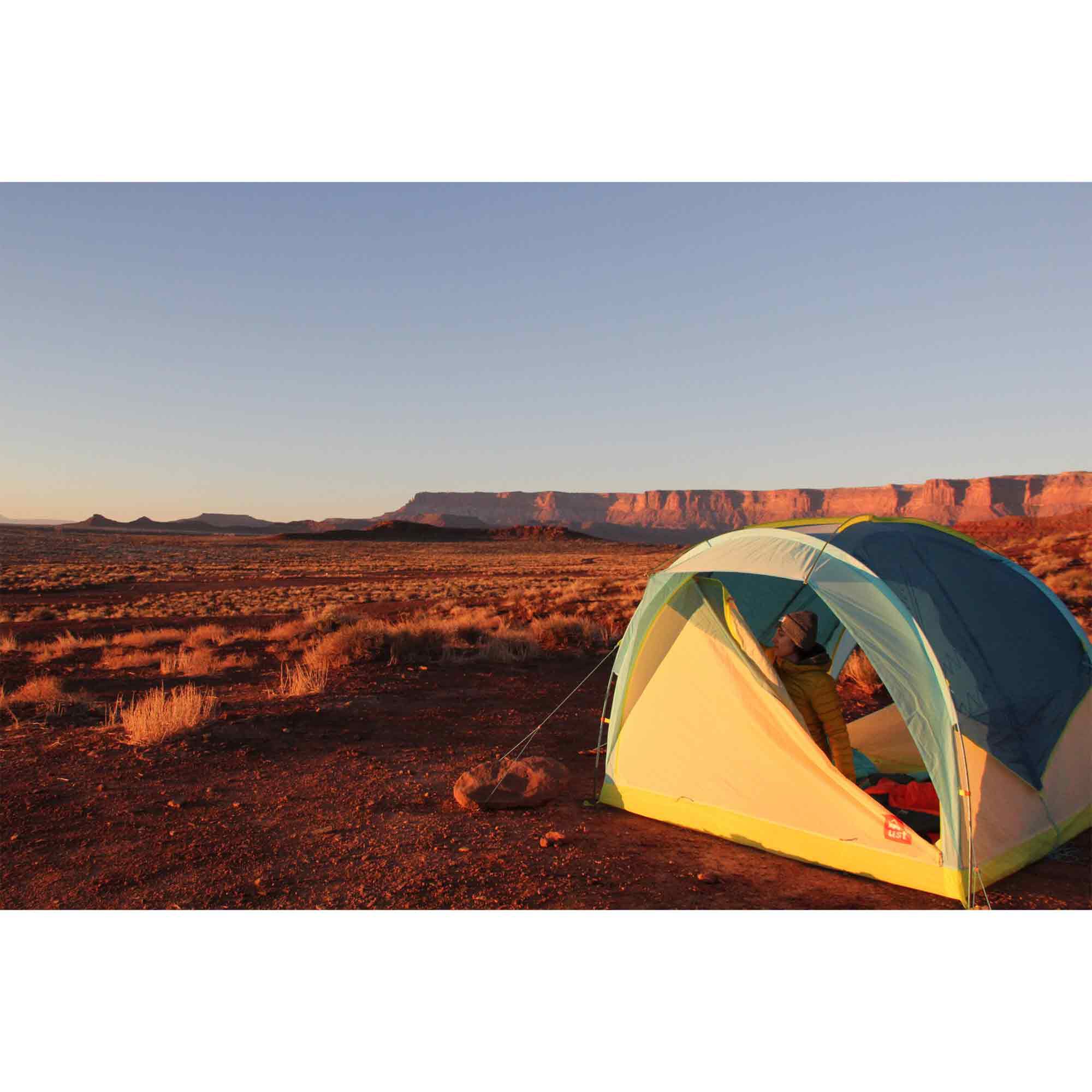 house party™ 4-person tent | UST